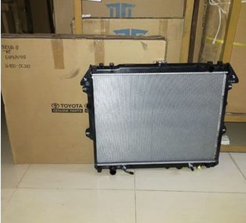 Radiator toyota innova fortuner bensin