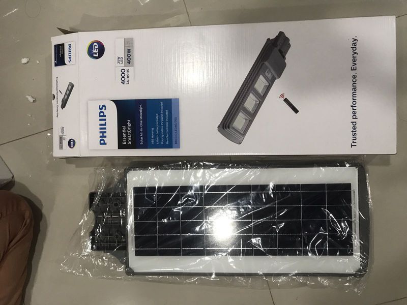 Lampu Philips Solar LED 400w