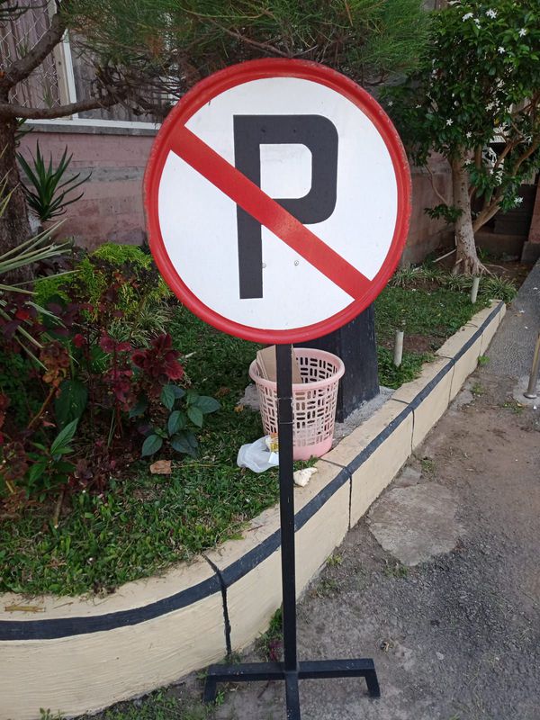 Rambu Lalu Lintas (bulat)