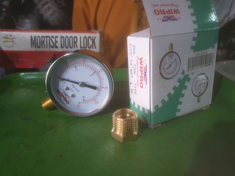 MANOMETER 4 BAR