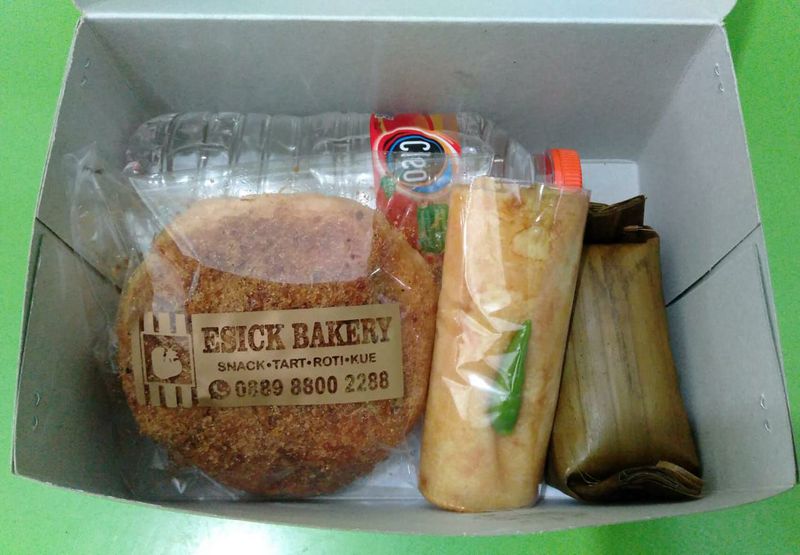 Paket Snack 15RB