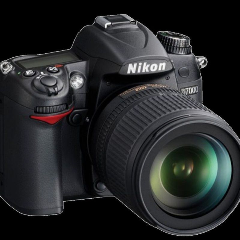 NIKON D7000 KIT 18-105MM
