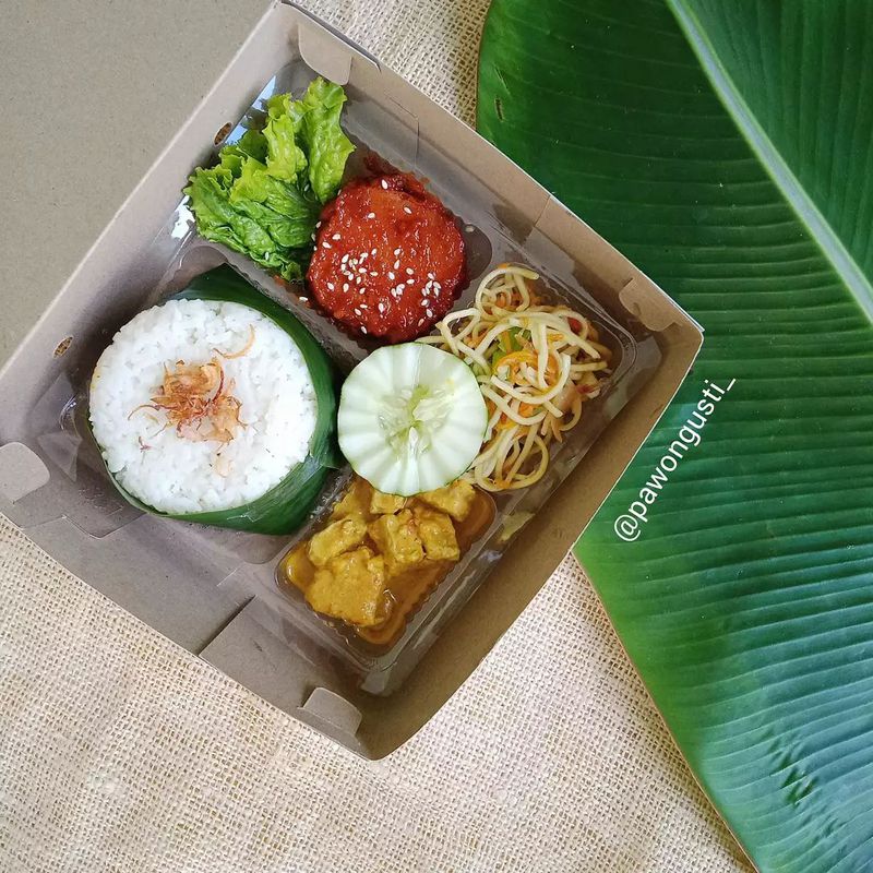 NASI KOTAK DAGING