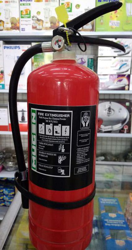 Alat pemadam api ringan/ APAR