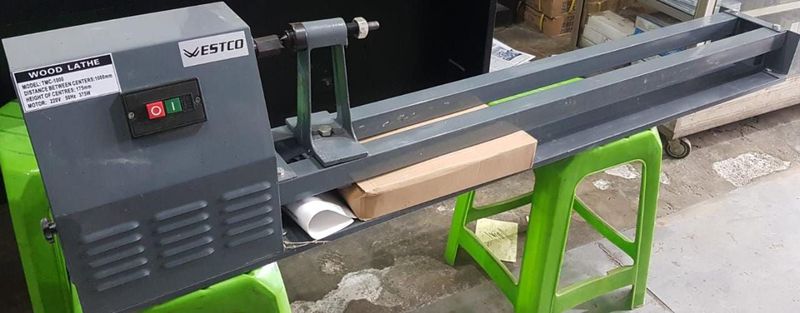 Mesin Bubut Kayu
