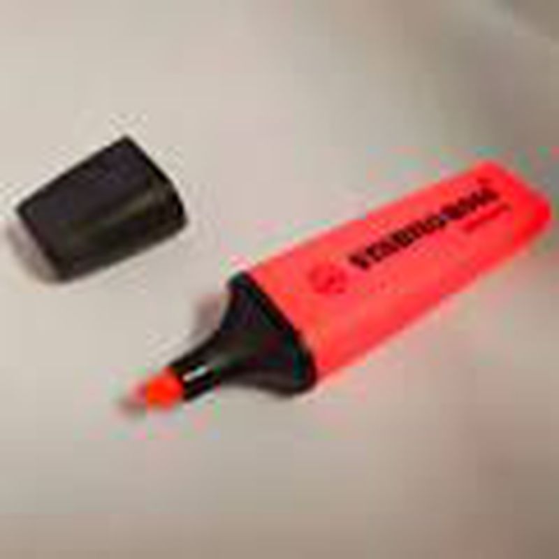 Texliner Stabilo Merah