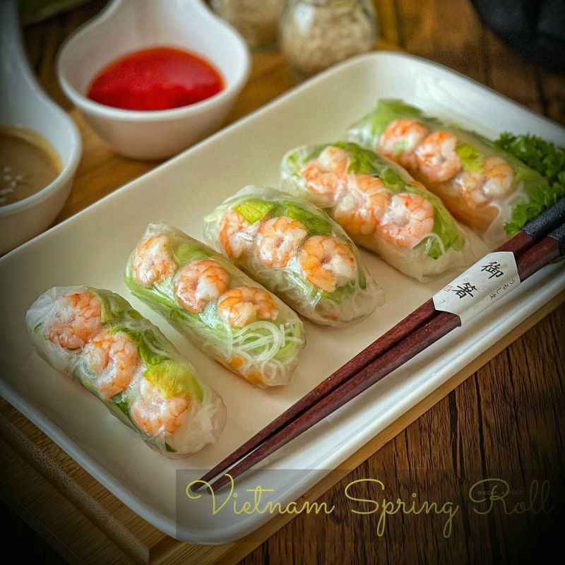 VIETNAMESE SPRING ROLL / LUMPIA UDANG ALA VIETNAM - Box Isi 2 Spring Rolls