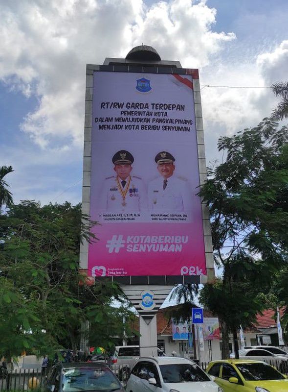 Cetak dan Jasa Pasang Baliho - Spanduk - Backdrop - Custom