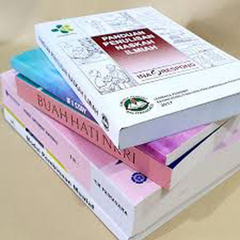 Cetak/fotocopy riso A4/F4, jilid soft cover Art Paper, jumlah halaman ...