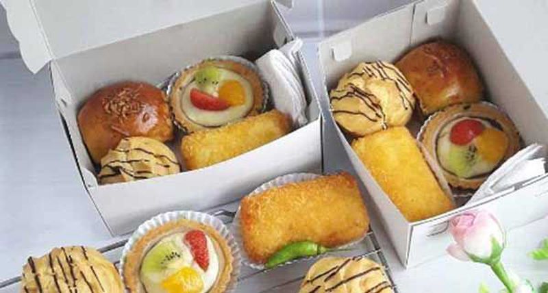 Snack Box (Aneka Jajajan Pasar dan Minum)