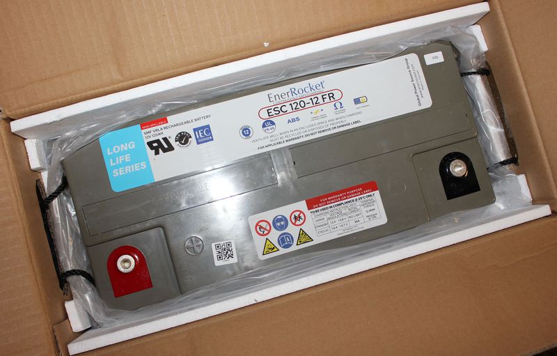 EnerRocket ESC 120-12FR (Kapasitas 12V-120AH)
