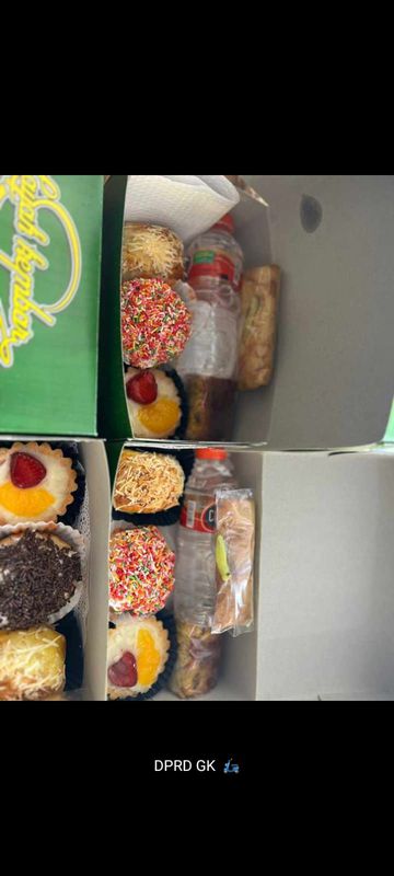 Snack box
