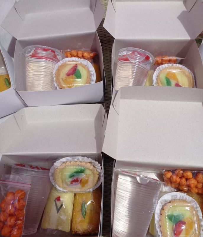 PAKET SNACK BY YUMMY FOOD AND BEVERAGE