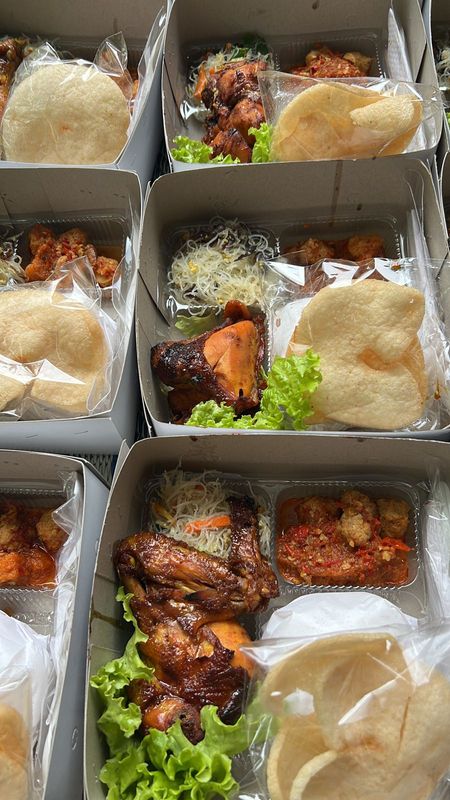 Nasi Box Paket 1