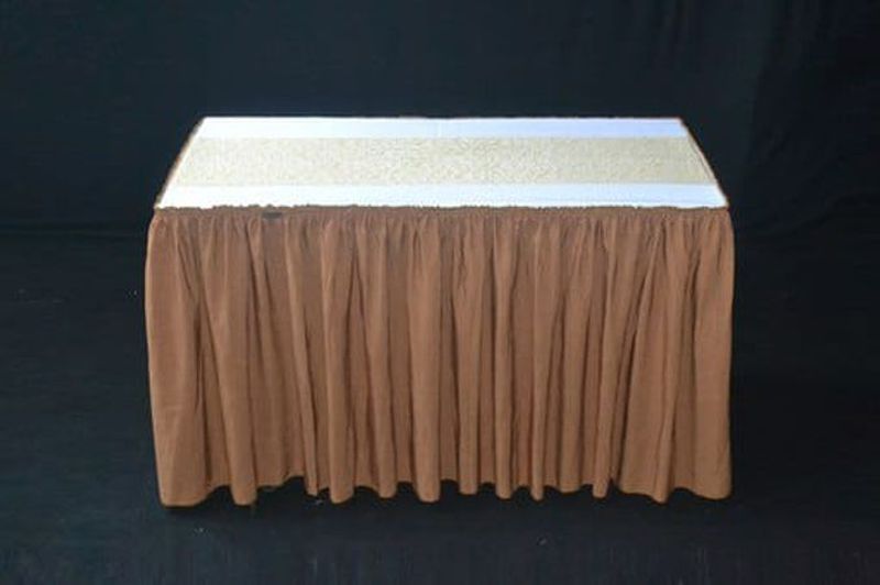 Sewa meja kotak + cover