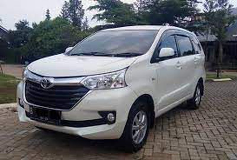 Toyota Avanza M/T 1.300 CC