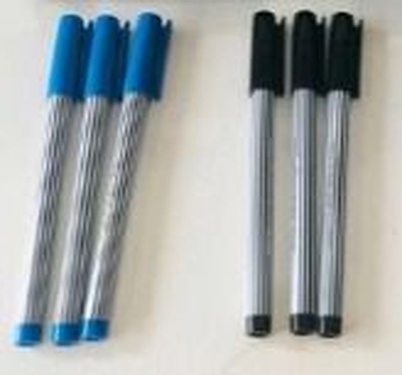 Pulpen/bolpoin pilot balliner medium 0.8 - Hitam - Biru