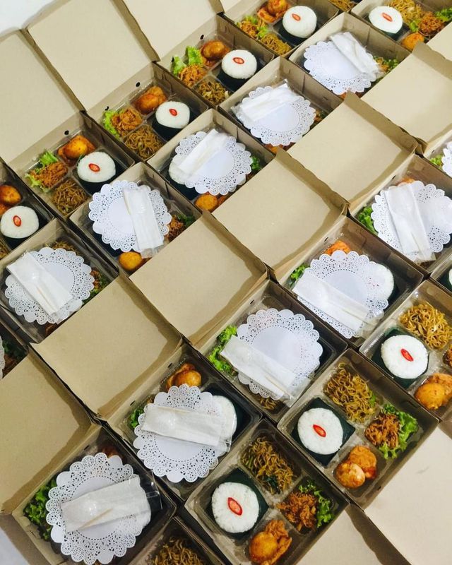 Nasi Box Paket Standar