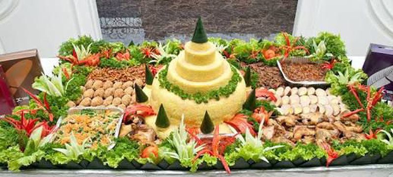Tumpeng jumbo 2 ( minimal input jumlah 22 pax)