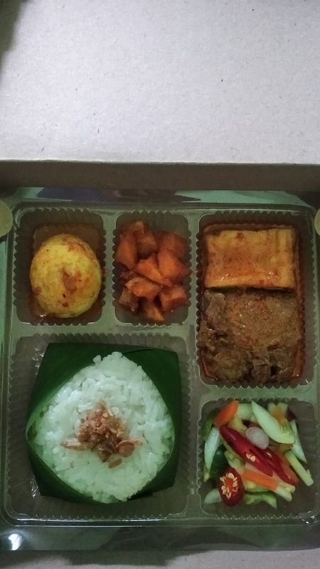 Nasi Ayam Rames Pahe