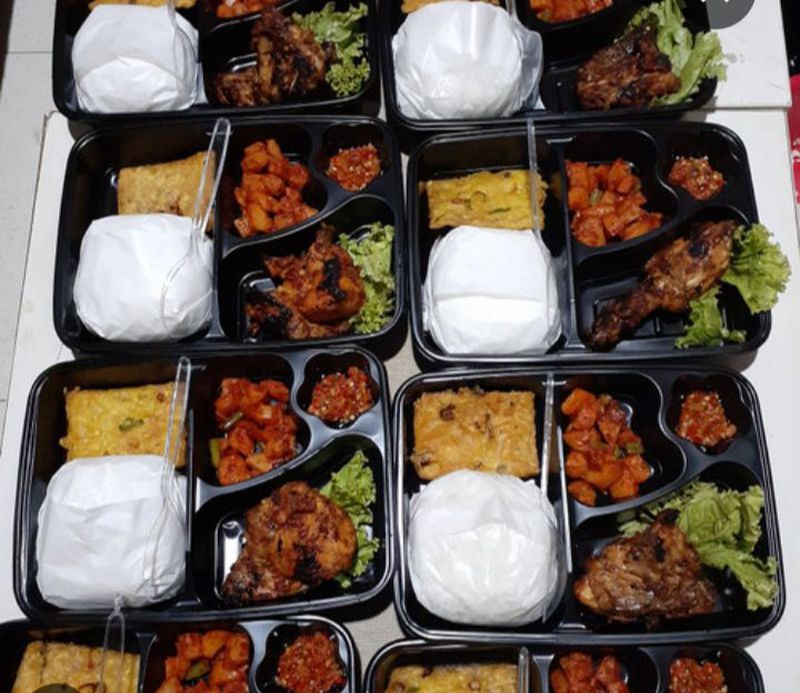 NASI AYAM UDANG MENDOAN - SAMBAL TERASI - Hijau