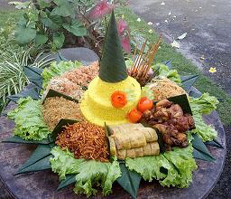 Nasi Tumpeng 2