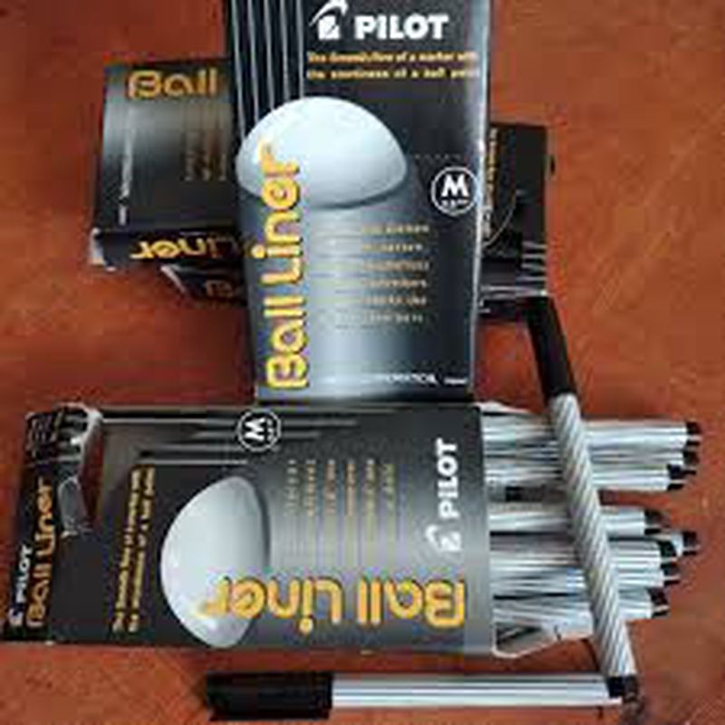 Pilot Balliner Hitam