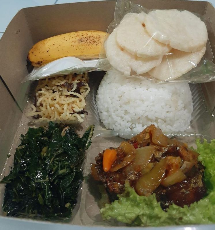 Paket Makan Pak Eko E