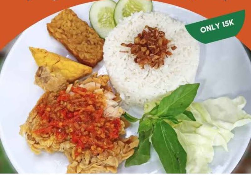 Paket Nasi Ayam Geprek