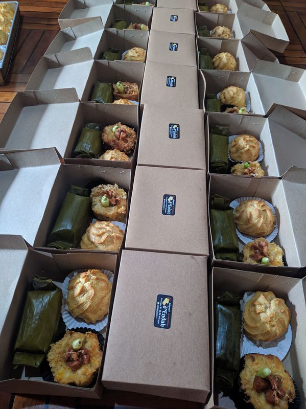 snack box isi 3 tanpa air mineral