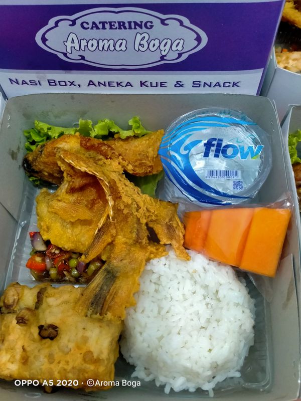 Paket Nasi bok