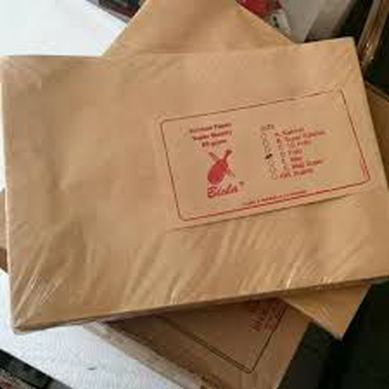 Amplop Coklat F4 Biola