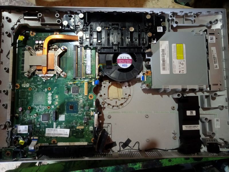 Jasa Pemeliharaan laptop/Notebook