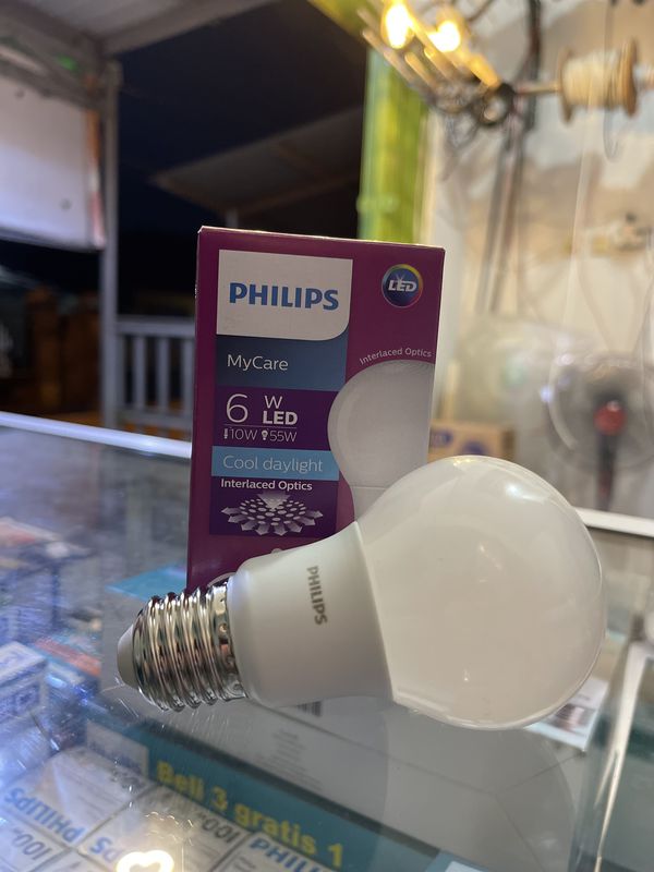Lampu LED Philips 6 watt