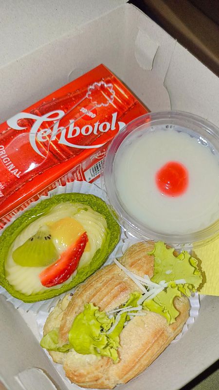 snack box variasi spesial