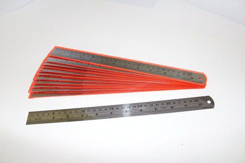 Penggaris Besi