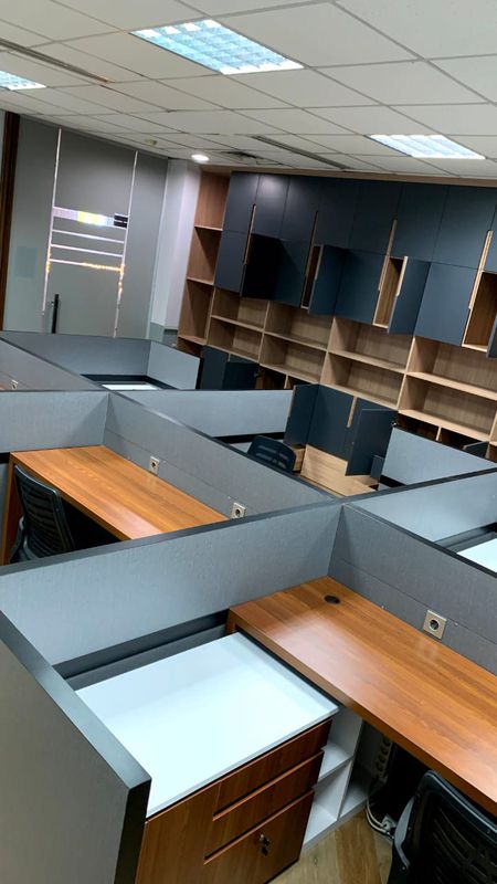 Meubeler Meja Staff 5 & 6