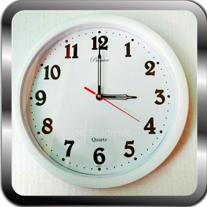 Jam dinding - Jam Dinding 1