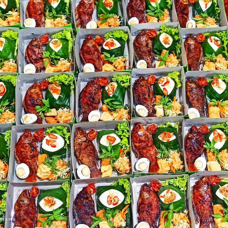 NASI BOX IKAN BAKAR
