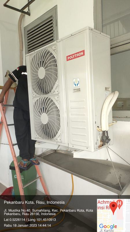 Pemeliharaan/Service AC Standing Floor