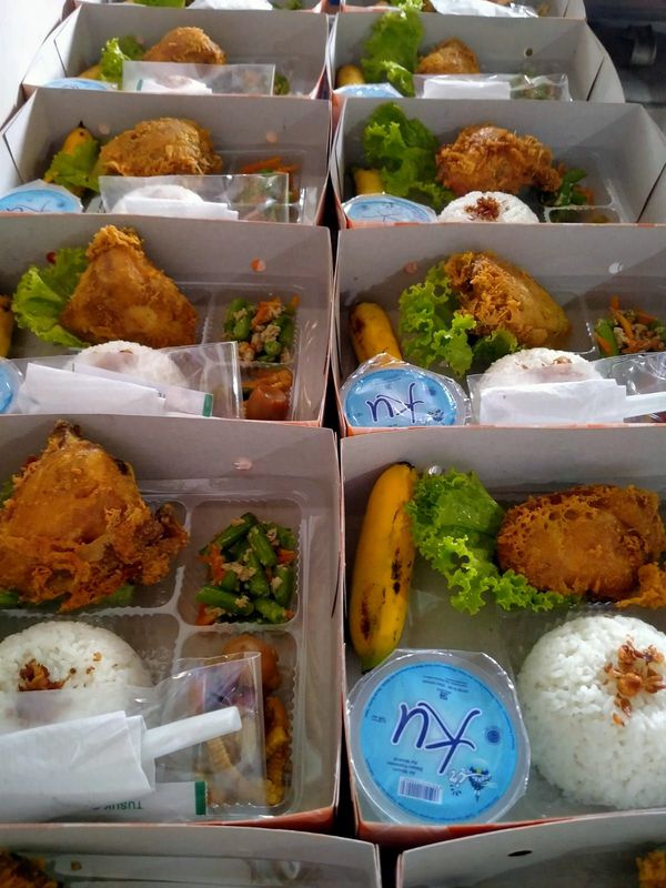 Nasi Box 22