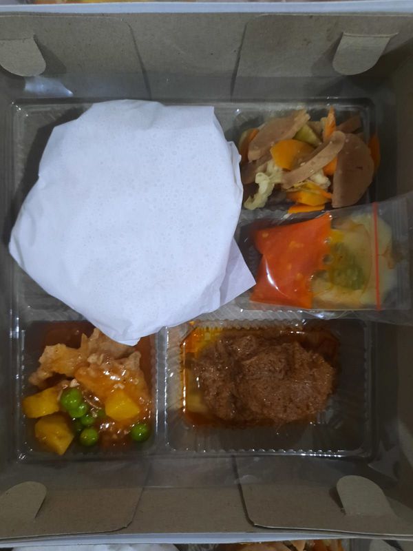 NASI BOX RENDANG