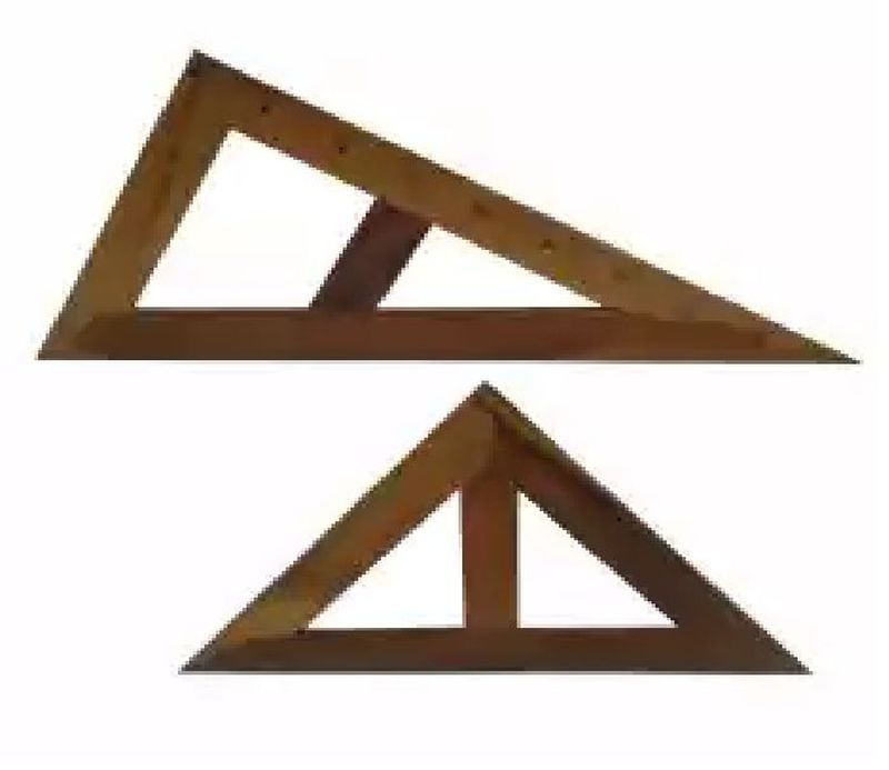 penggaris segitiga kayu