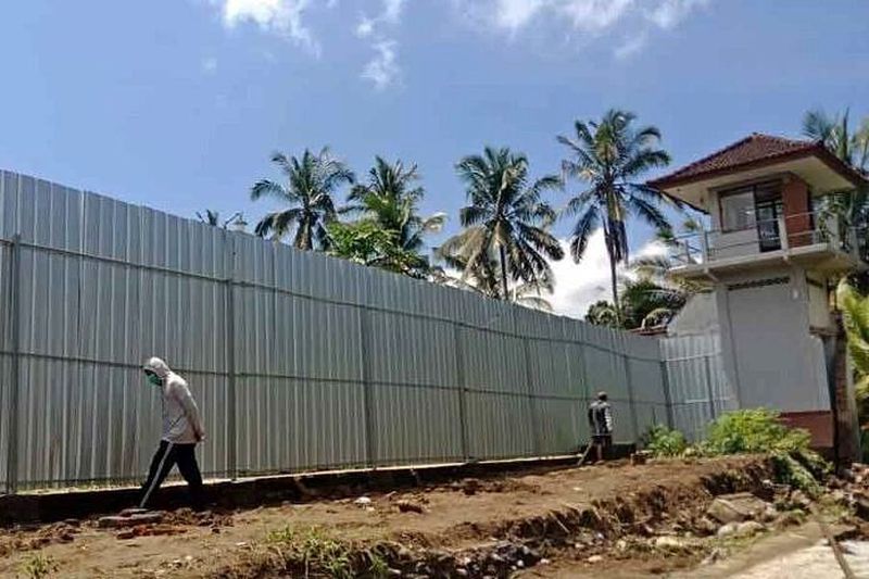 Jasa Pembuatan Pagar sementara dari seng gelombang