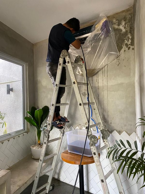 Cuci Ac Split 1/2-1 Pk