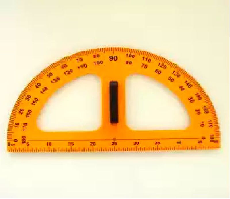 penggaris busur