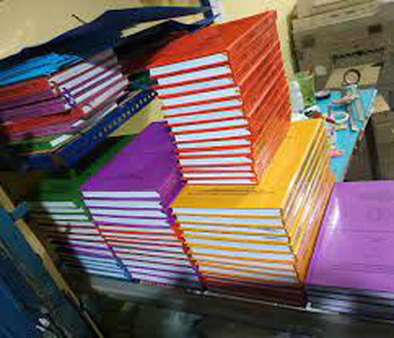 Jilid Hardcover Standar / Biasa