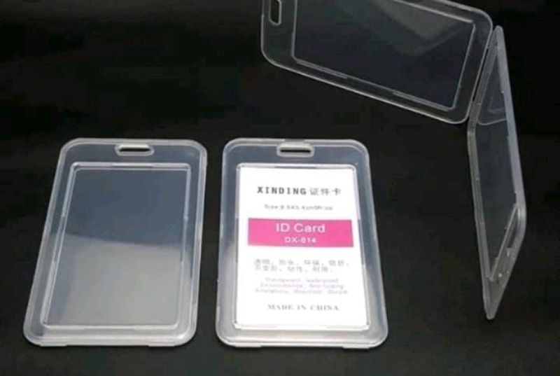 Tempat ID Card Bening tegak UK. B2