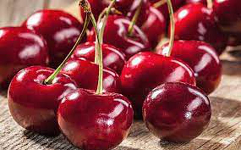CERRY MERAH