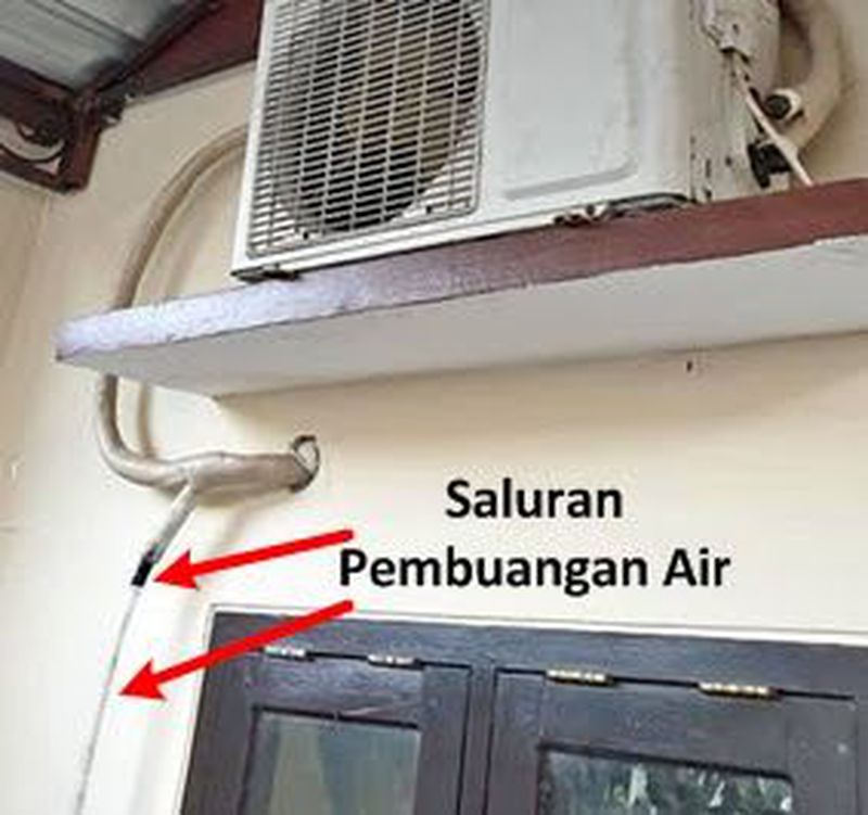 PIPA AIR PEMBUANGAN AC